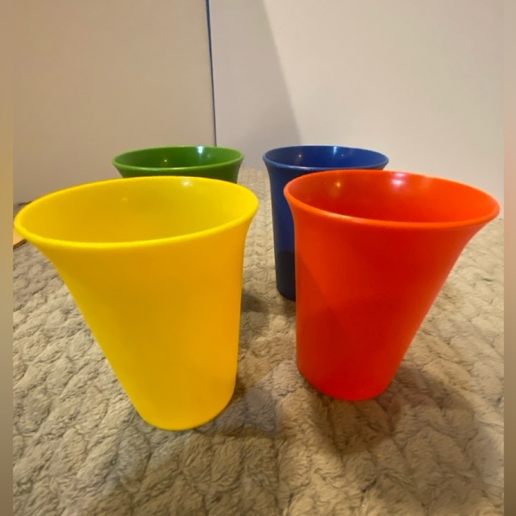 Tupperware | Dining | Vintage Tupperware Juice Kids Glasses Set Of 4 ...